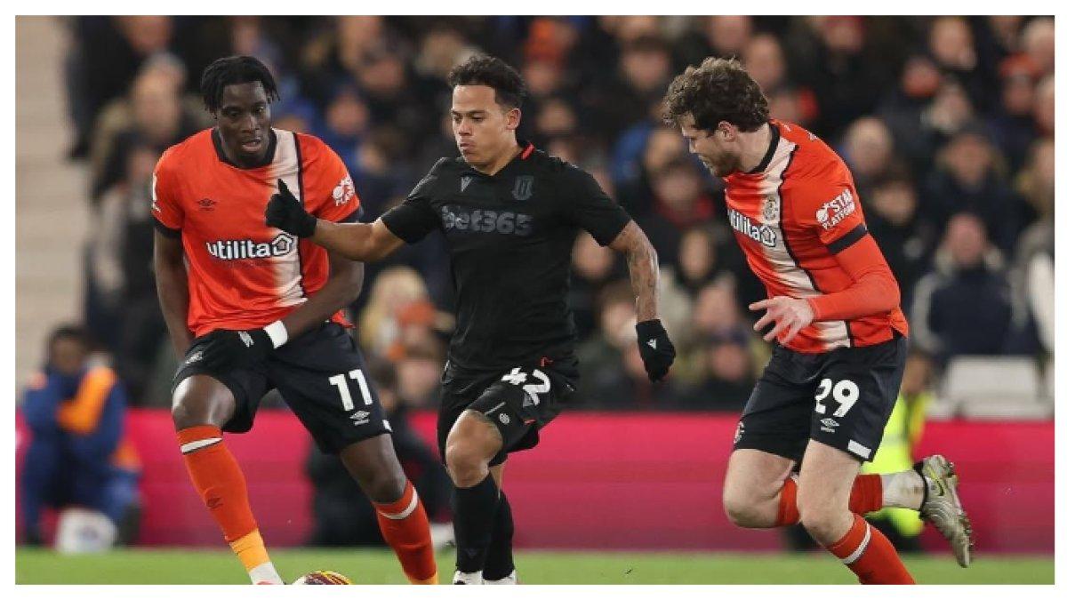 Profil Million Manhoef yang Bisa Jadi Opsi Tambahan Naturalisasi Lini ...