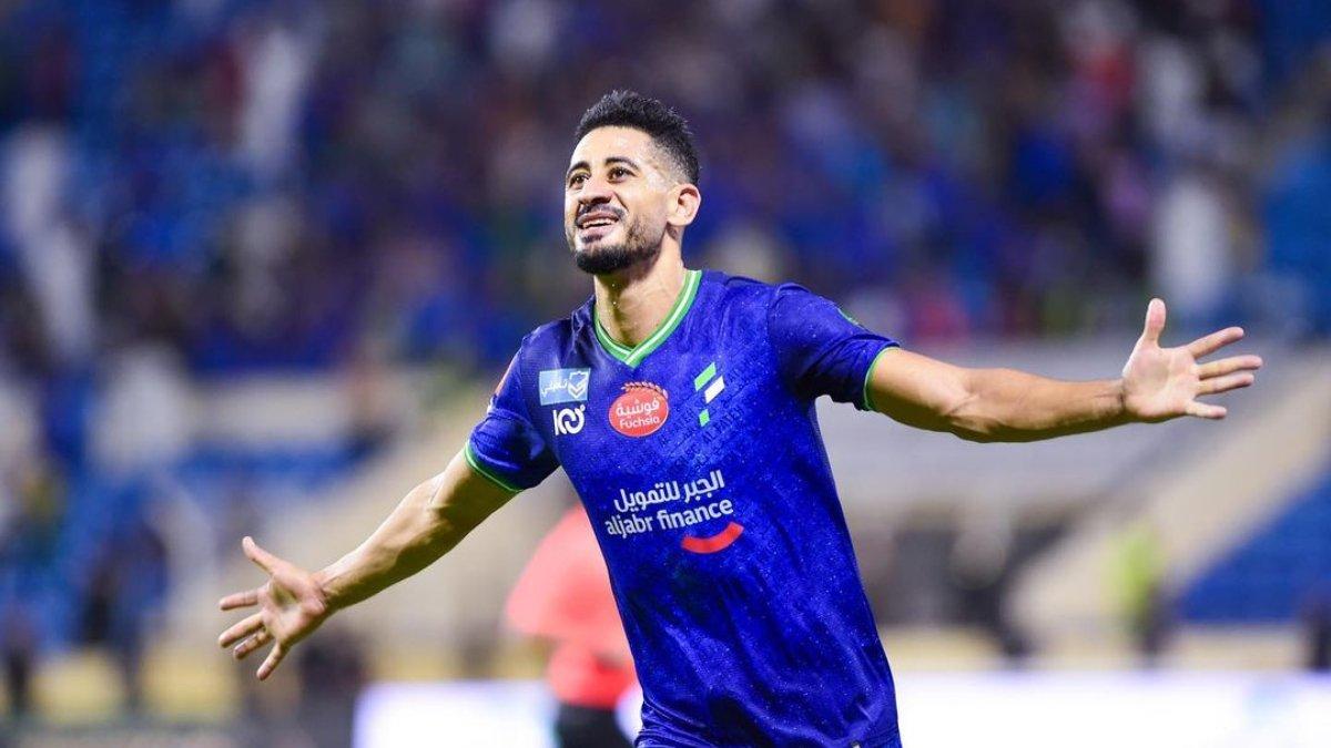 Profil Mourad Batna, Pemain Murah Al Fateh yang Ancam Hegemoni ...