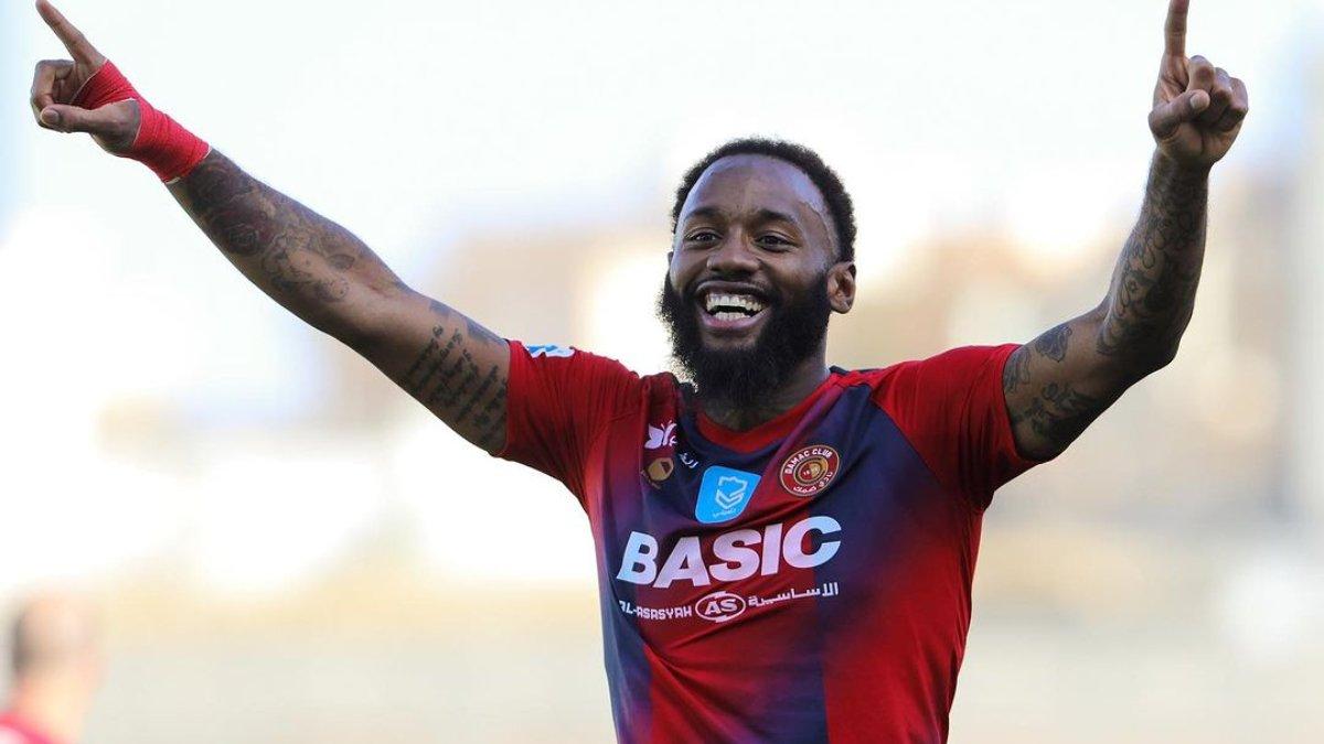 Profil Nkoudou, Penyerang Damac FC yang Siap Bahayakan Cristiano ...