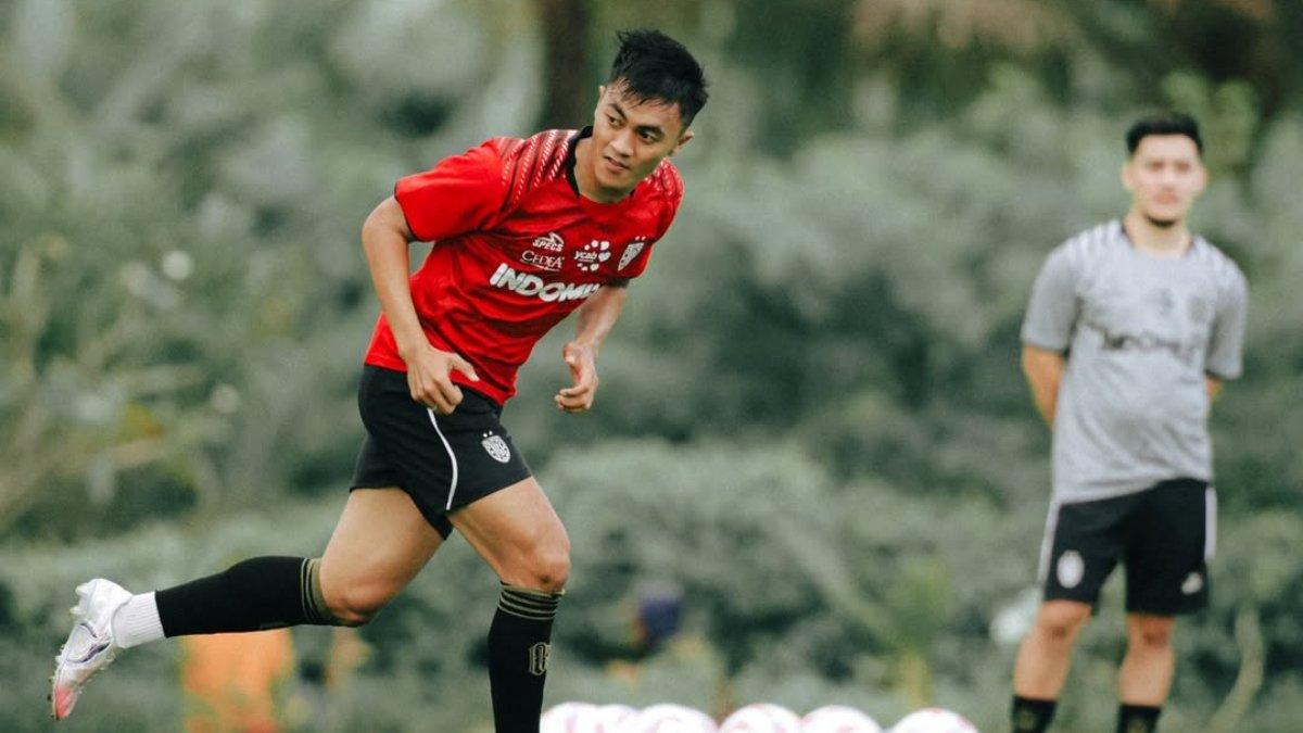 Profil Penjebol Gawang Oxford United yang Jadi Amunisi Baru Bali United, Persis Solo Gigit Jari ...