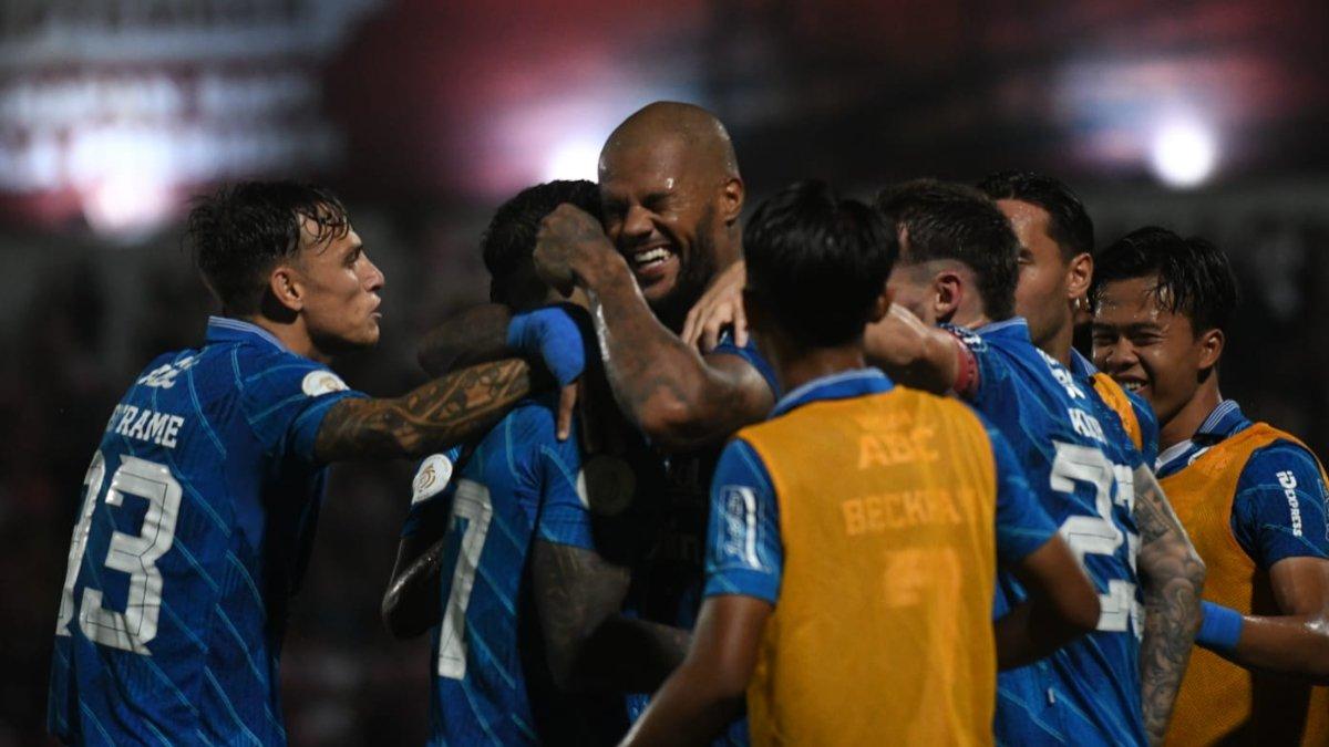 Hasil Akhir Madura United Vs Persib Bandung: Pangeran Biru Juara Liga 1 ... Hasil Akhir Madura United Vs Persib Bandung: Pangeran Biru Juara Liga 1 ...