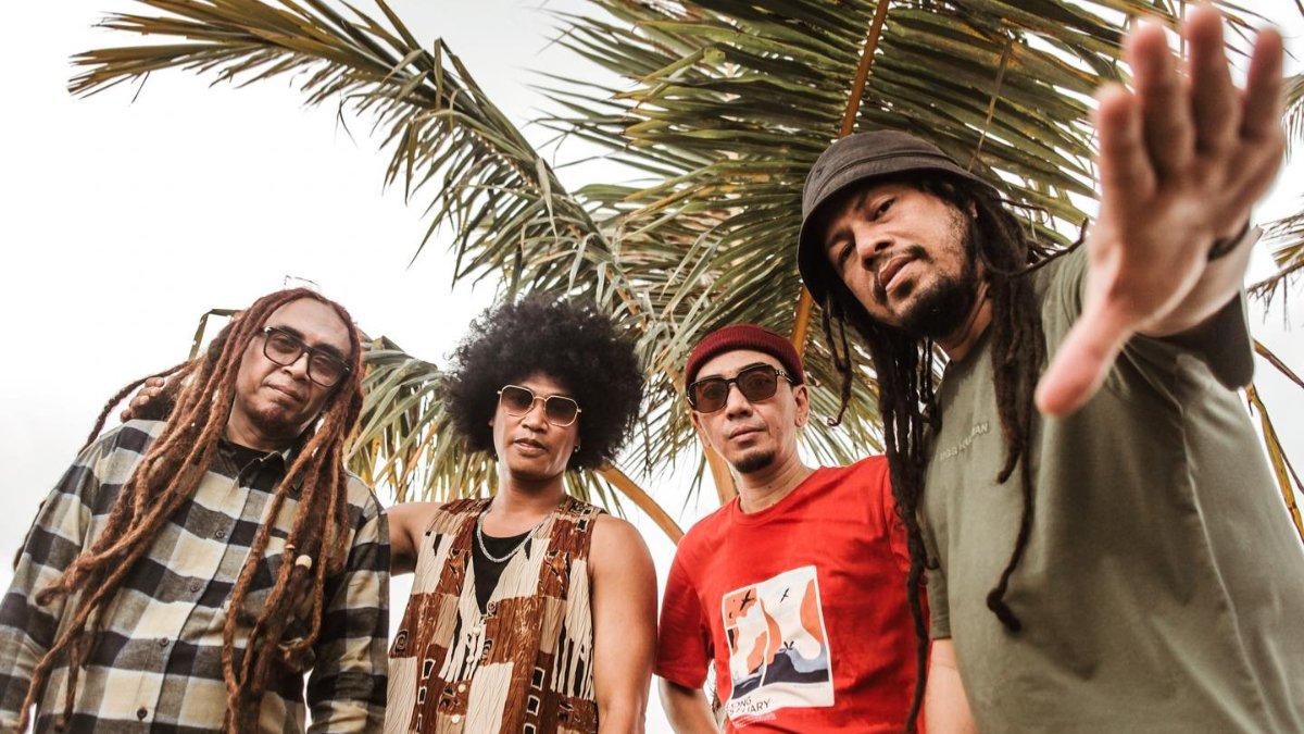 Chord & Lirik Lagu Bebas Merdeka - Steven & Coconut Treez: Banyak yang ...