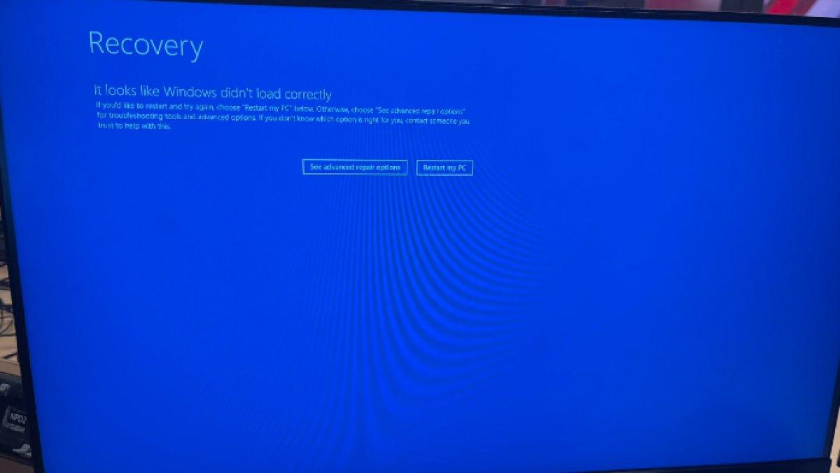 Dampak Panjang Eror PC Windows yang Alami Blue Screen, Penerbangan ...