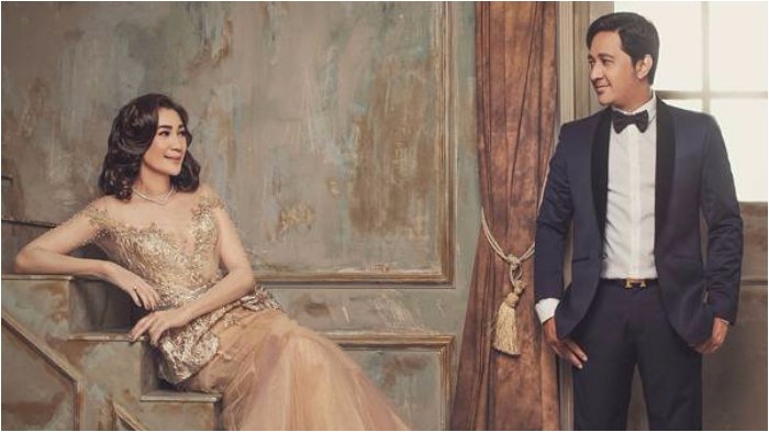 Awet Muda, Inilah 6 Potret Cantik Istri Andre Taulany - Tribun Wow
