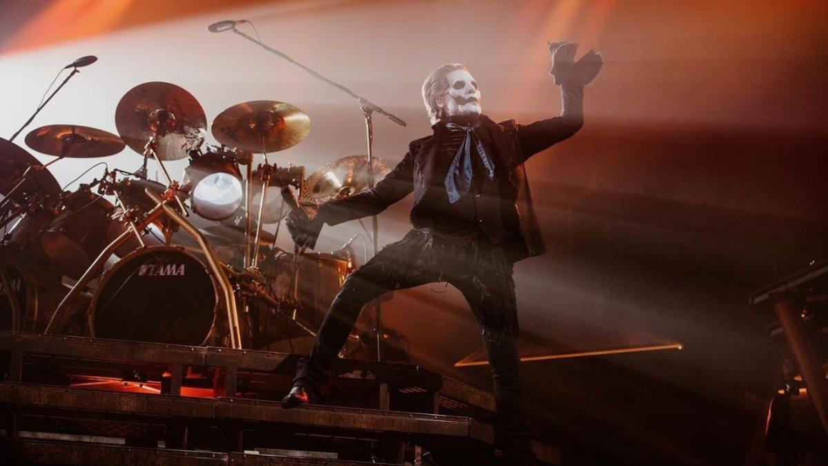 Chord Satanized - Ghost, Kunci dari Em, Lirik: There is Something ...