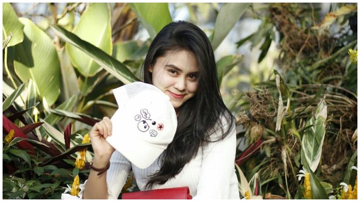 12 Potret Cantik Dwinda Ratna, Calon Istri Furry Setya 'Mas Pur' yang ...