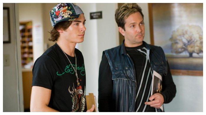 Sinopsis Film Komedi 17 Again, Zac Efron Kembali Menjadi Remaja Berusia ...