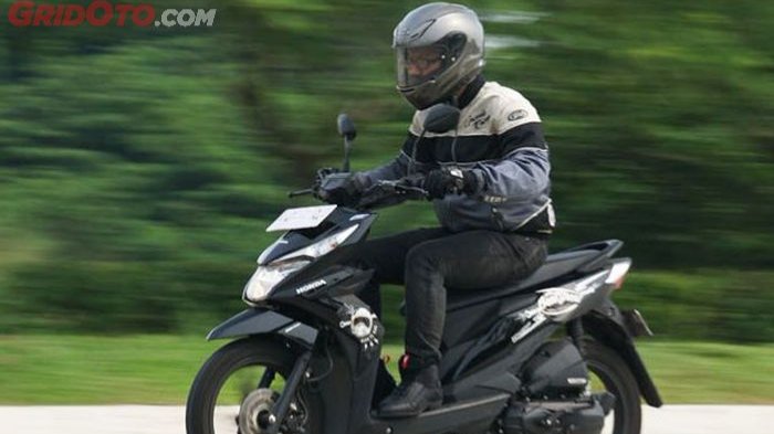 3 Tips Aman dan Nyaman saat Belajar Naik Sepeda Motor untuk Pemula ...