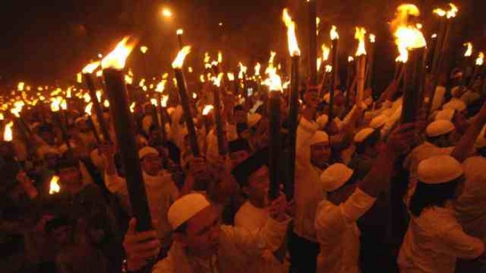Bacaan Takbiran Lengkap Malam Idul Fitri - Tribun Wow