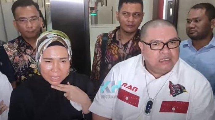 25 Tahun Nikah, Istri Razman Nasution Justru Mending Dipoligami ...