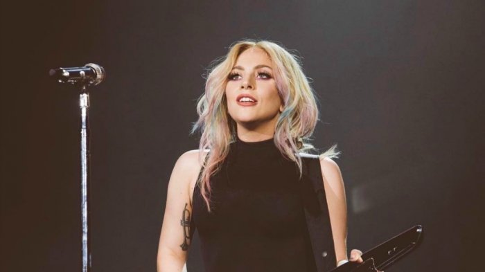 Chord Die With A Smile - Lady Gaga, Bruno Mars, Kunci dari A, Lirik: If ...