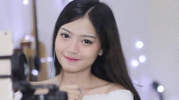 Mengenal Maria Eka, Wanita yang Dijodohkan dengan Ariel NOAH Ternyata ...