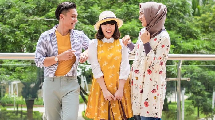 Tampil Chic dan Fashionable dengan Outfit Warna Kuning! - Tribun Wow