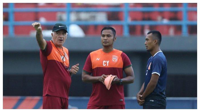 Mario Gomez Dirumorkan Kuat ke Arema FC, Joko Susilo Beri Dukungan ...