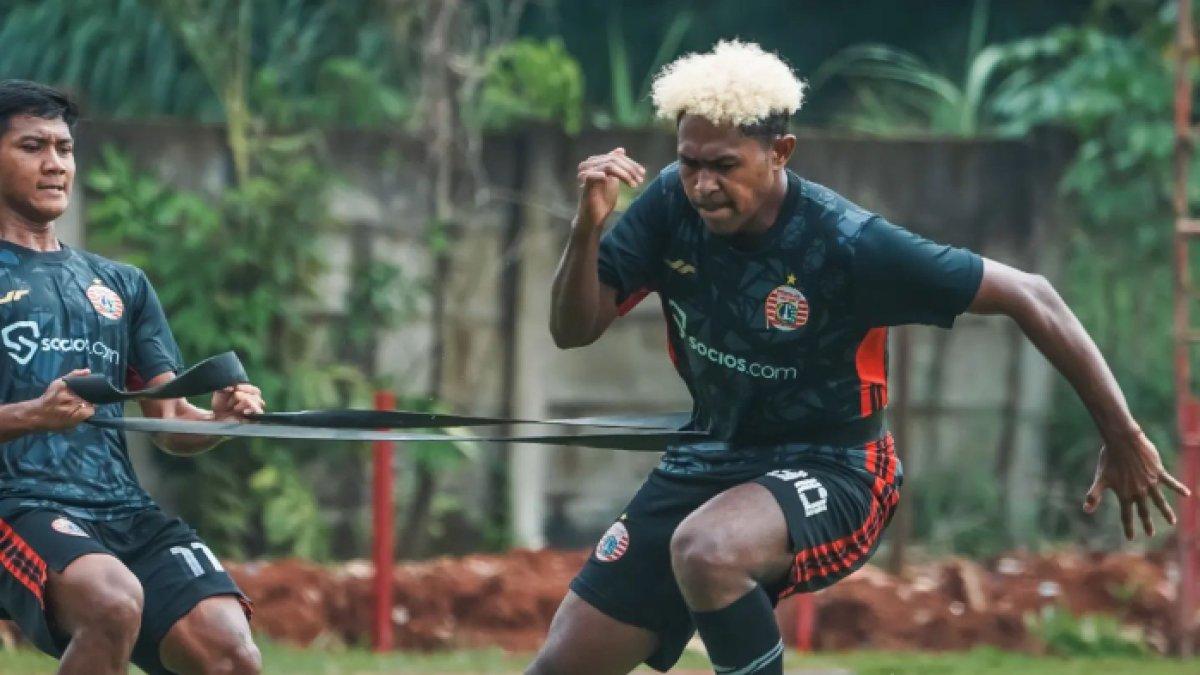 Suporter Persija Rasakan Ada Tuah seusai Braif Fatari Ubah Warna Rambut ...