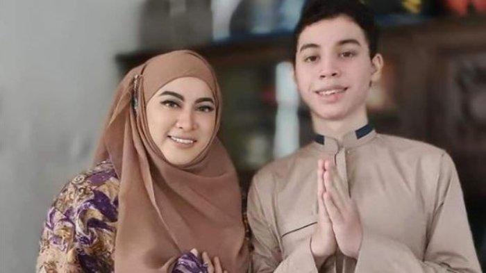 Keinginan Terakhir Jane Shalimar untuk Anak Tunggalnya, Muhammad Zarno ...