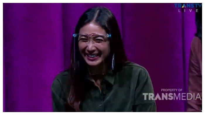 Razer Patricia Tak Kaget Rezky Aditya Disebut sudah Punya Anak 8 Tahun ...