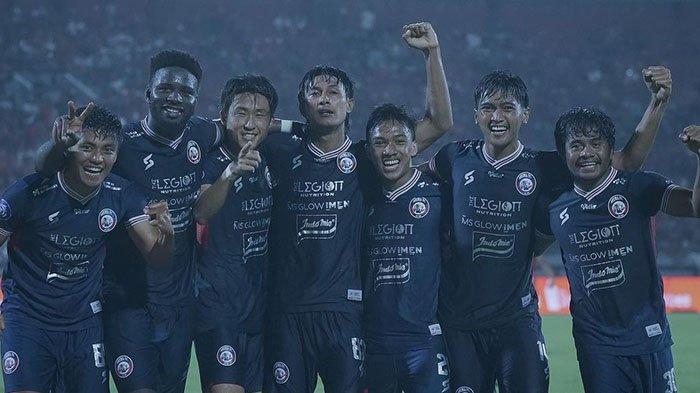Transfer Jiwa Jawara Arema FC: Gelandang Kamerun dan Amerika Latin ...