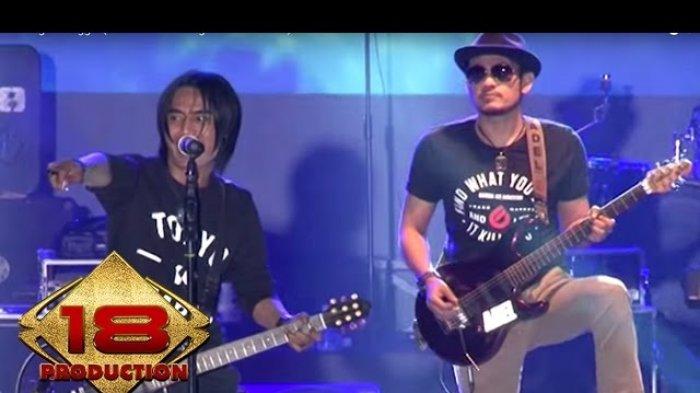 Kunci (Chord) Gitar dan Lirik Lagu 'Isabella' - ST12, 'Dia Isabella ...