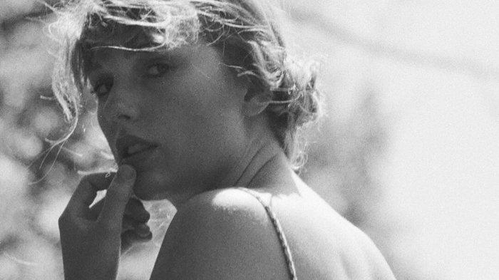 Arti dan Terjemahan Lirik Lagu August - Taylor Swift: But I Can See Us ...