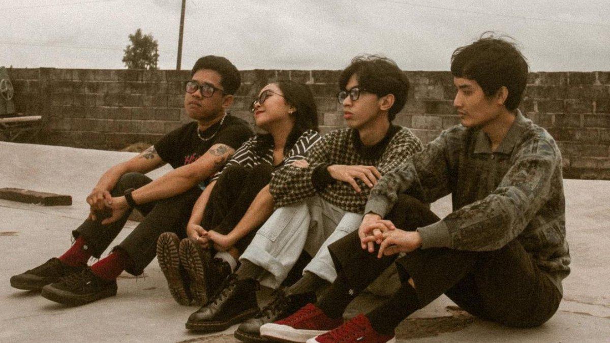 Chord Gitar Kau Pemeran Utama di Sebuah Opera - The Jansen, Lirik ...